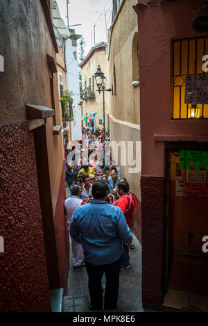 Callejon de Beso (Alley of the Kiss, Guanajuato, Guanajuato state ...