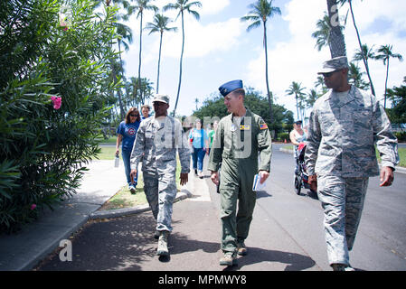 evacuation, navy, Pearl Harbor, tsunami, U.S. Navy, USS Chung-Hoon (DDG ...