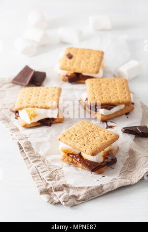 Chocolate graham crackers Stock Photo - Alamy