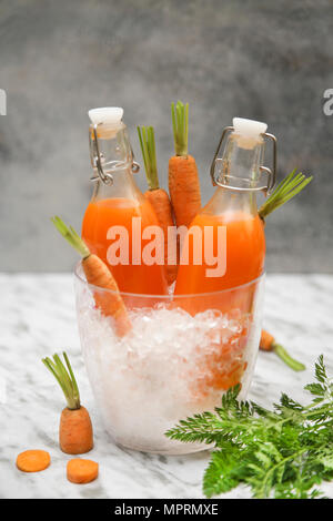 Carrot Juice on Ice Stock Photo - Alamy