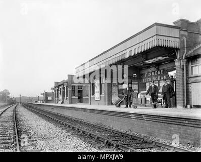 FINMERE STATION, Oxfordshire. The Great Central Railway Company built ...