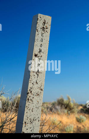 Oregon Trail marker, Main Oregon Trail National Backcountry Byway ...