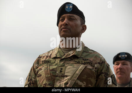 Maj. Gen. Jason T. Evans takes command of command of U.S. Army Human ...