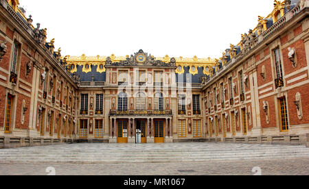 17th century view of the Palace of Versailles, Paris Stock Photo - Alamy