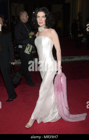 Lara Flynn Boyle arriving at the 7th Annual Blockbuster Entertainment ...