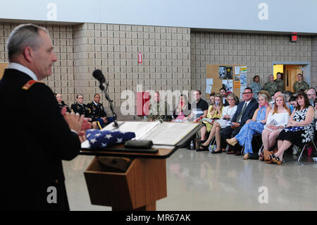 Leaders from the Marysville-based 364th Expeditionary Sustainment ...