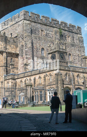 The John O'Gaunt Gate, the entrance to the now closed Lancaster Castle ...