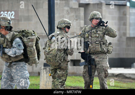 Members of 2120th Engineer Company, 120th Engineer Battalion, 90th ...