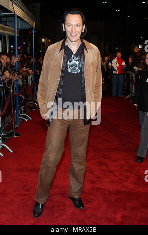 GHOST SHIP / Ghost Ship USA 2002 / Steve Beck Dodge (RON ELDARD), Epps ...