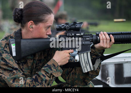 U.S. Marine Corps recruit Lucy Lindstrom, a recruit with Golf Company ...