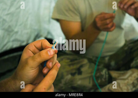 U.S. Army Reservists with the 96th Sustainment Brigade signal and ...
