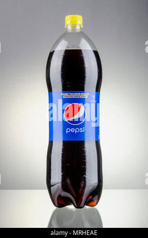 Pepsi drink isolated on gradient background Stock Photo - Alamy