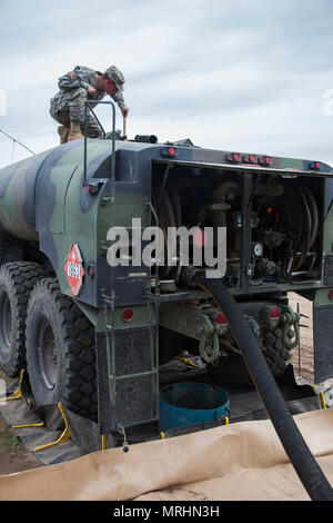 M978A4 Fuel Servicing Truck Stock Photo - Alamy