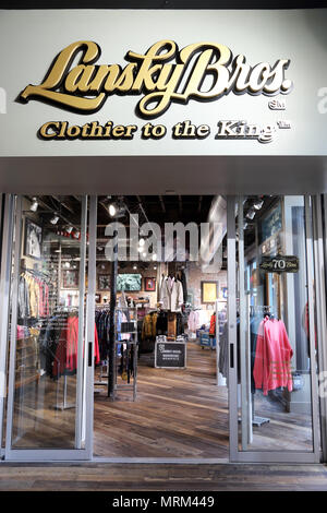 Tennessee, Memphis, Beale Street. Lansky Brothers Clothier to the King ...