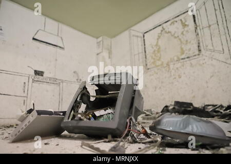 Athens, Greece. 25th May, 2018. Two "raging" customers smash objects ...
