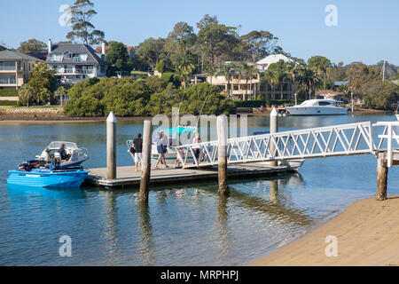 Boat ramp at Bayview on Pittwater, Sydney,Australia Stock Photo - Alamy