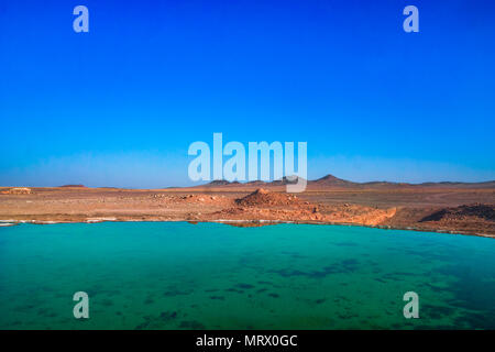 View on freshwater spring in the desert of Iran Stock Photo - Alamy