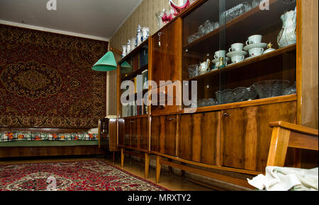 Vintage soviet room interior, typical flat in Moscow, Russia Stock ...