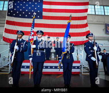 The 4th Special Operations Squadron Held a change of command ceramony ...