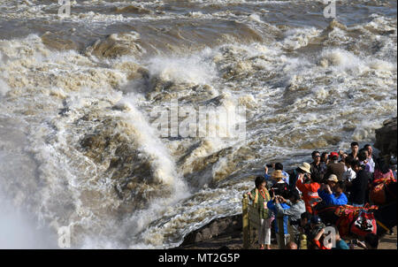 Linfen, China's Shanxi Province. 27th Oct, 2020. Zhao Yunkai of Qinghai ...