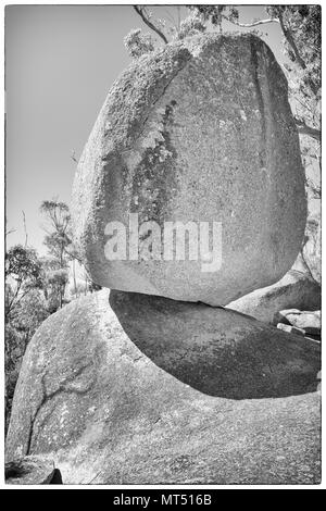 Amazing Balancing Rock, highlight within the Porongurup National Park ...