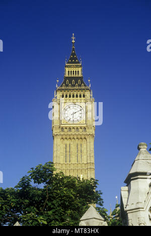 1988 HISTORICAL BIG BEN PARLIAMENT SQUARE LONDON ENGLAND UK Stock Photo ...