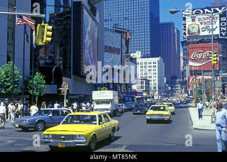 1988 HISTORICAL TIMES SQUARE MIDTOWN MANHATTAN NEW YORK CITY USA Stock ...