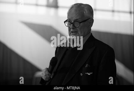 RAF Flight Lieutenant Colin S. Bell (Ret’d), a distinguish WWII Flying ...