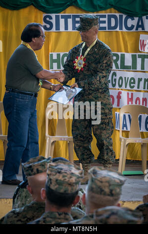 U.S. Marines with Logistics Operations School, Marine Corps Combat ...