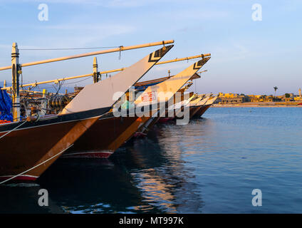 Dhows in the port, Dhofar Governorate, Mirbat, Oman Stock Photo - Alamy