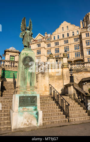 The Peace Statue, a monument to Edward VII at Kingsway in Brighton ...