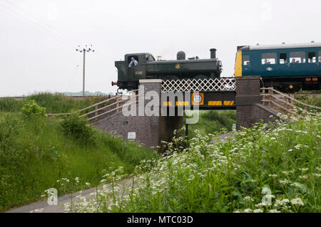 GWR 0-6-0 pannier tank steam locomotive No. 7752 on low loader lorry at ...