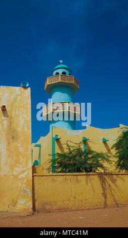 Exterior view to Grand mosque of Zinder , Niger Stock Photo - Alamy