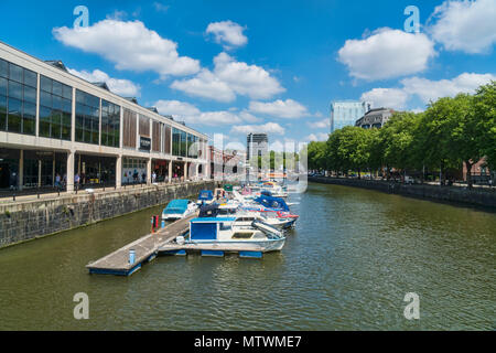 Bristol Harbourside, Waterfront area, England, UK Stock Photo - Alamy