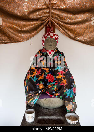 Henro on the Shikoku Pilgrimage - the Pilgrimage is a trail of 88 ...