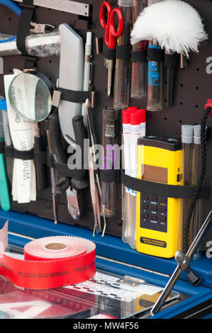 Italy, Polizia Scientifica, Portable Police Forensic Laboratory in ...