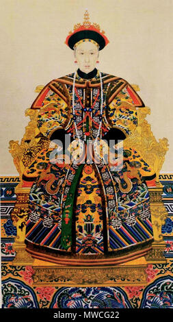 . The Official Imperial Portrait of Qing Dynasty's Imperial Consorts ...