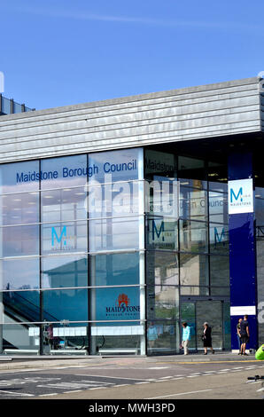 Maidstone, Kent, England, UK. Maidstone Borough War Memorial (1922 ...