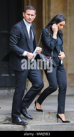 FRANK LAMPARD & CHRISTINE BLEAKLEY FOOTBALLER AND TV PRESENTER CELEBS ...