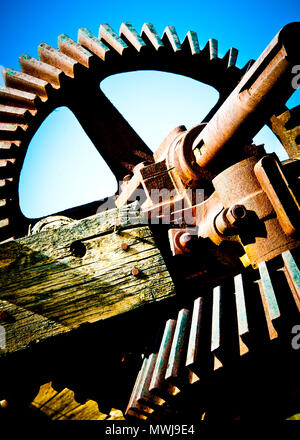 Large rusting metal cog wheel with large teeth Stock Photo - Alamy