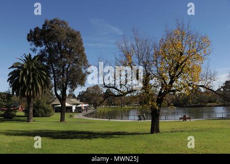 Lake Weeroona in Bendigo Australia Stock Photo - Alamy
