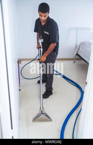 Miami Beach Florida,carpet cleaning,cleaner,Hispanic Latin Latino ...