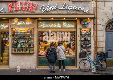Traditional Grocery storefront at Campo de Fiori square, Rome, Lazio ...