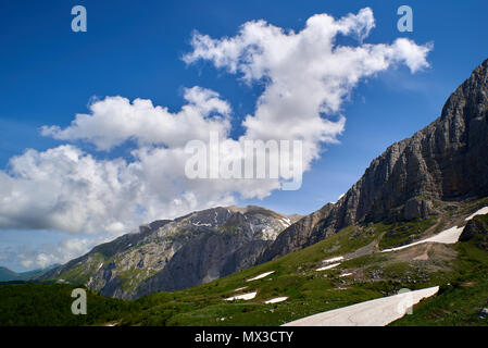 Magic summer sunset over the mountain village at Tihuta, Piatra ...