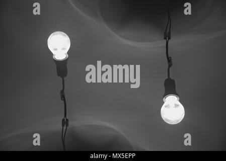 Multi-exposure photo of a lightbulb Stock Photo - Alamy