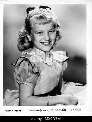 . English: Publicity photo of Gayla Peevey in 1953 . 24 December 1953 ...