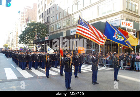 Soldiers of the 369th Infantry, also known as the "Harlem Hellfighters ...