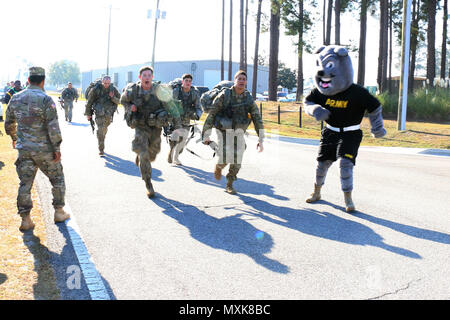 Soldiers of Task Force 1-28, 48th Infantry Brigade Combat Team, 3rd ...