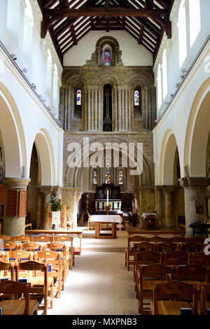 St Peters Church Petersfield Hampshire exterior Stock Photo - Alamy