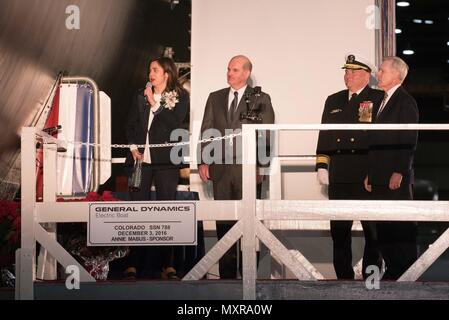Annie Mabus, christens the Virginia-class attack submarine USS Colorado ...